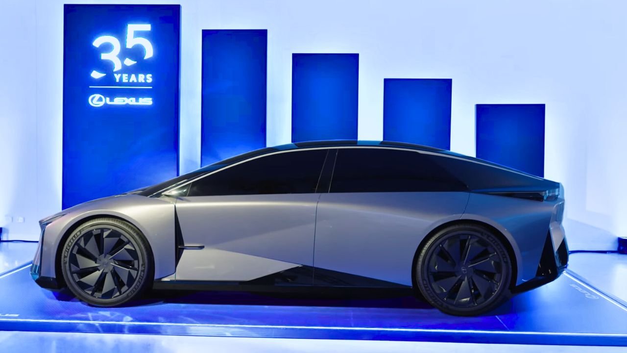 Lexus LF-ZC Concept: The Electric Sedan We’ve Been Waiting For - Pontos ...