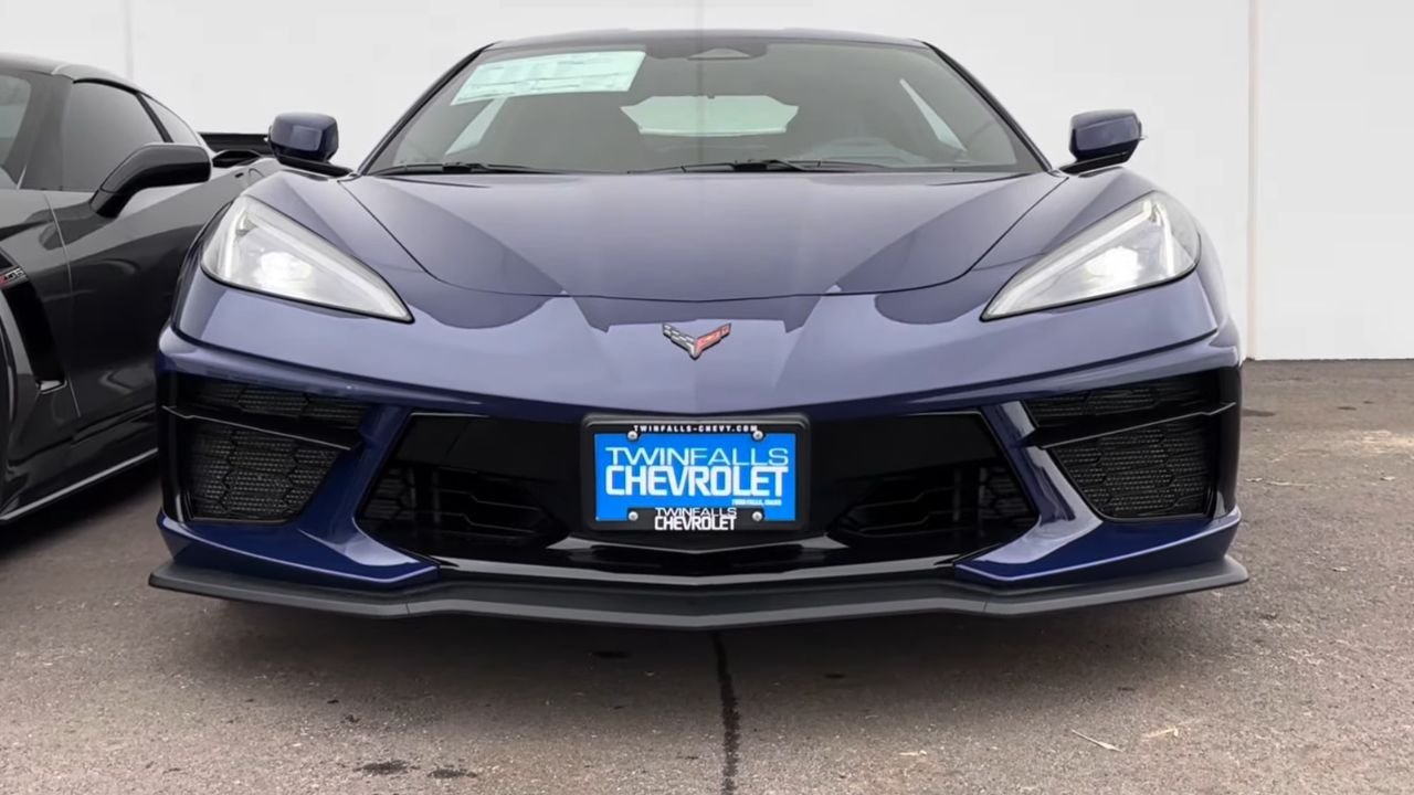 2025 Corvette C8 vs C7 Z06: Which Corvette REALLY Rules the Road ...