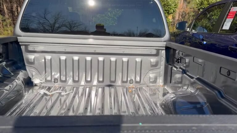 2025 Toyota Tacoma vs. Nissan Frontier: Key Differences, Pricing ...